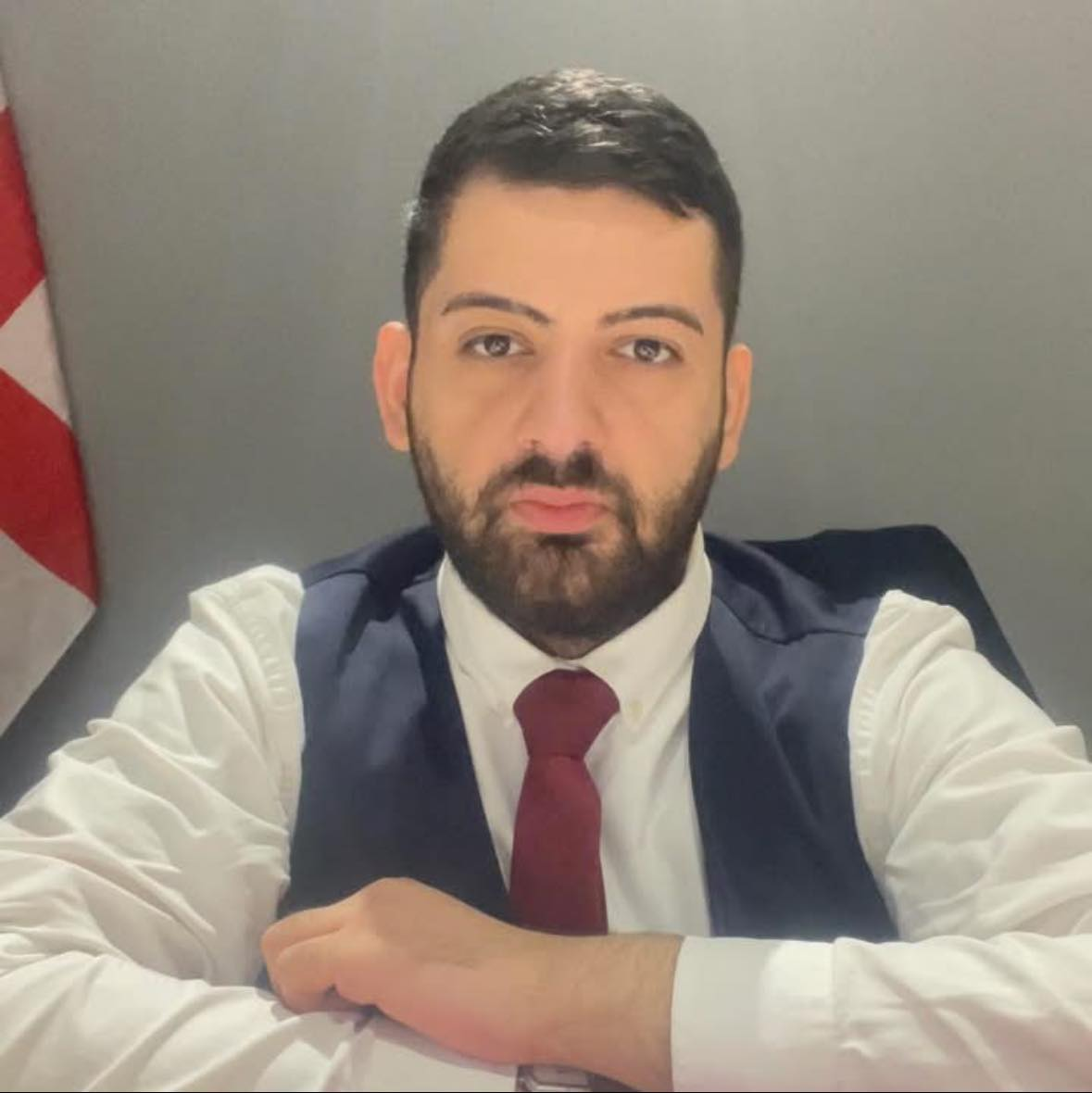 მეორე ჩემს დაცვისქვეშმყოფს დახვდნენ საცემრად ამ წუთებში რა